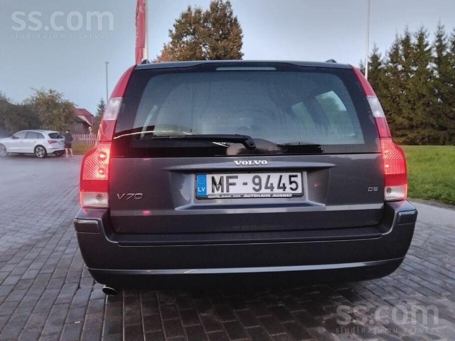 Pelēks Volvo V70 2007 Rīga, ar dzinēja tilpumu 2.40 L un nobraukumu 372 tūkst. km par 2200 €, foto 3 vietnē AUTOMOTO.COM.LV