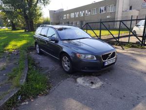 Grey Volvo V70 2007 in Kaunas, with an engine capacity of 2.40 L and mileage of 406 thousand km for 2000 €, photo 4 on AUTOMOTO.COM.LV