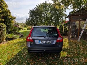 Grey Volvo V70 2007 in Riga, with an engine capacity of 2.40 L and mileage of 252 thousand km for 5500 €, photo 4 on AUTOMOTO.COM.LV