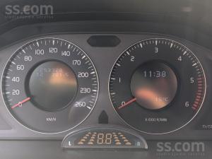 Grey Volvo V70 2007 in Riga, with an engine capacity of 2.40 L and mileage of 252 thousand km for 5500 €, photo 8 on AUTOMOTO.COM.LV