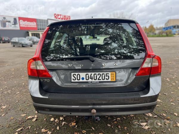 Grey Volvo V70 2007 in Jekabpils, with an engine capacity of 2.40 L and mileage of 323 thousand km for 5700 €, photo 9 on AUTOMOTO.COM.LV