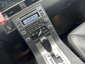 Grey Volvo V70 2007 in Jekabpils, with an engine capacity of 2.40 L and mileage of 323 thousand km for 5700 €, photo 14 on AUTOMOTO.COM.LV
