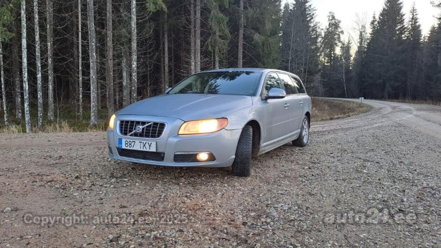 Серый Вольво В70 2008 в Тарту, объемом двигателя 2.40 л и пробегом 352 тыс. км за 3200 €, фото 8 на AUTOMOTO.COM.LV