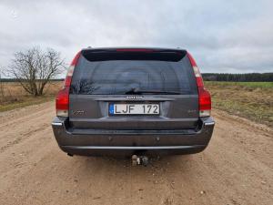 Pelēks Volvo V70 2008 Šalčininkai, ar dzinēja tilpumu 2.40 L un nobraukumu 356 tūkst. km par 1700 €, foto 5 vietnē AUTOMOTO.COM.LV