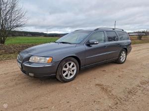 Pelēks Volvo V70 2008 Šalčininkai, ar dzinēja tilpumu 2.40 L un nobraukumu 356 tūkst. km par 1700 €, foto 8 vietnē AUTOMOTO.COM.LV
