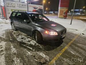 Pelēks Volvo V70 2008 Rīga, ar dzinēja tilpumu 2.40 L un nobraukumu 272 tūkst. km par 3650 €, foto 10 vietnē AUTOMOTO.COM.LV