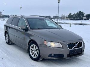 Pelēks Volvo V70 2008 Šilutė, ar dzinēja tilpumu 2.40 L un nobraukumu 313 tūkst. km par 4499 €, foto 2 vietnē AUTOMOTO.COM.LV
