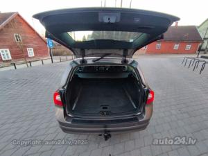 Pelēks Volvo V70 2008 Paide, ar dzinēja tilpumu 2.40 L un nobraukumu 428 tūkst. km par 4950 €, foto 5 vietnē AUTOMOTO.COM.LV
