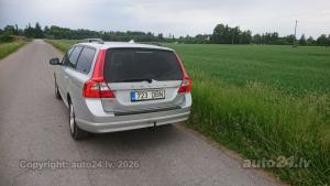 Grey Volvo V70 2008 in Tallinn, with an engine capacity of 2.40 L and mileage of 324 thousand km for 3500 €, photo 9 on AUTOMOTO.COM.LV