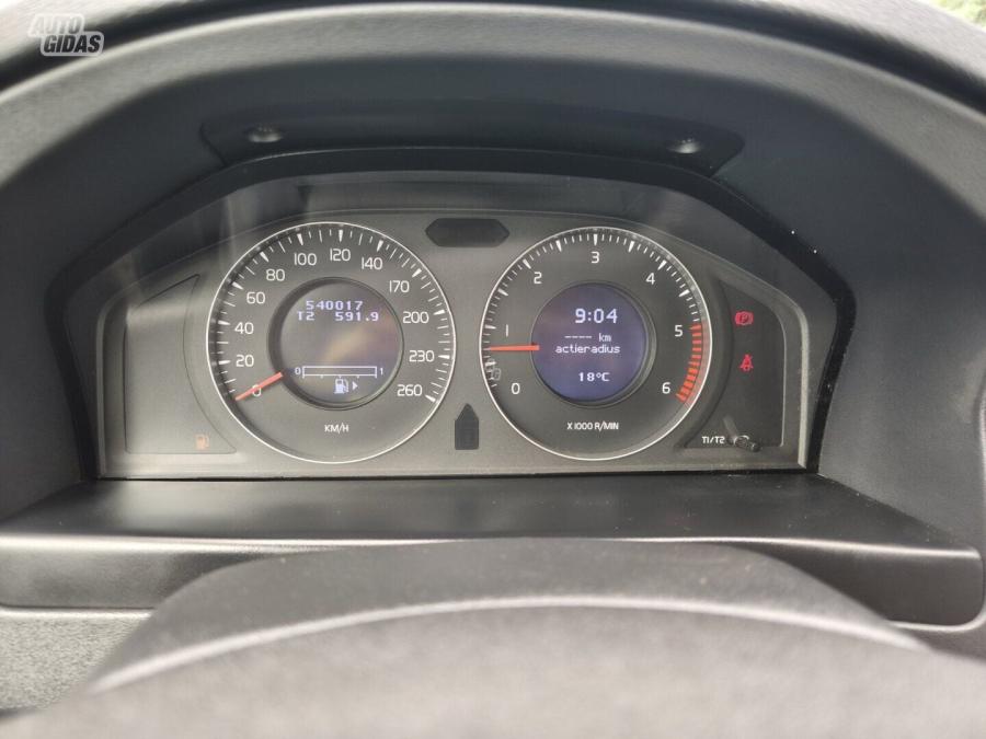 Grey Volvo V70 2008 in Vilkaviskis, with an engine capacity of 2.40 L and mileage of 540 thousand km for 2250 €, photo 8 on AUTOMOTO.COM.LV