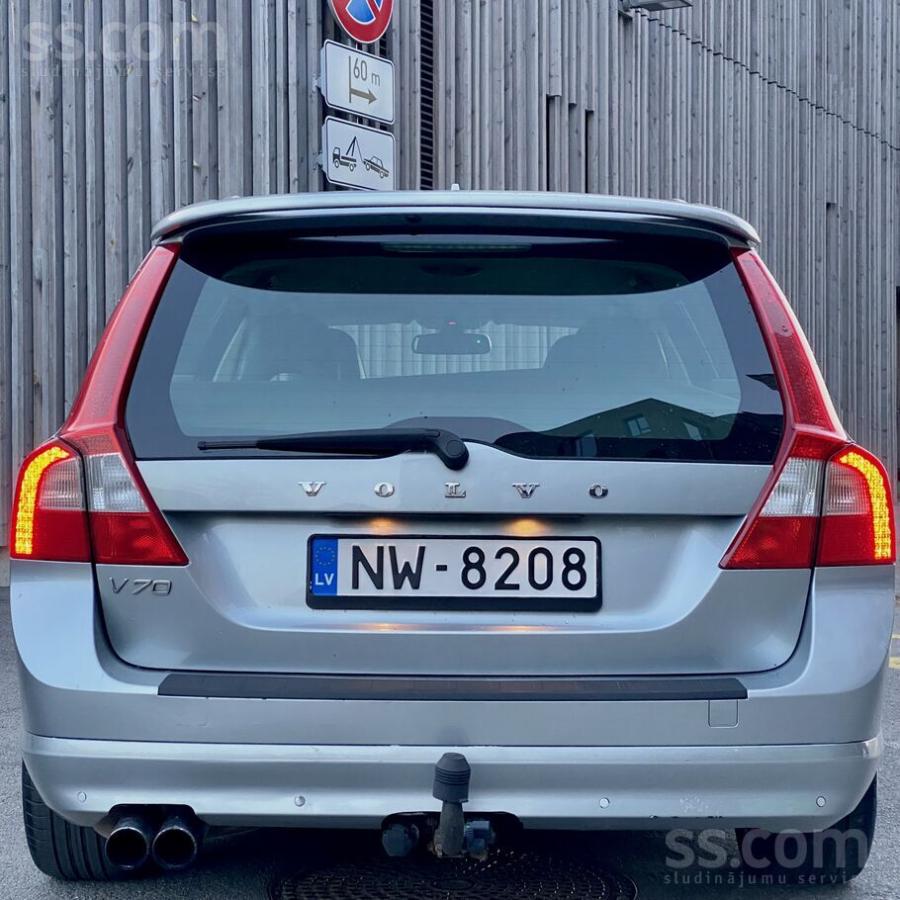 Pelēks Volvo V70 2008 Jelgava, ar dzinēja tilpumu 2.40 L un nobraukumu 353 tūkst. km par 4350 €, foto 6 vietnē AUTOMOTO.COM.LV