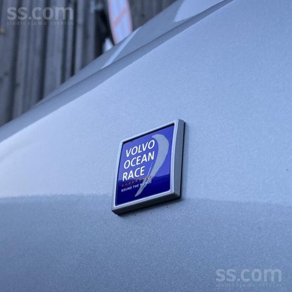 Grey Volvo V70 2008 in Jelgava, with an engine capacity of 2.40 L and mileage of 353 thousand km for 4350 €, photo 7 on AUTOMOTO.COM.LV