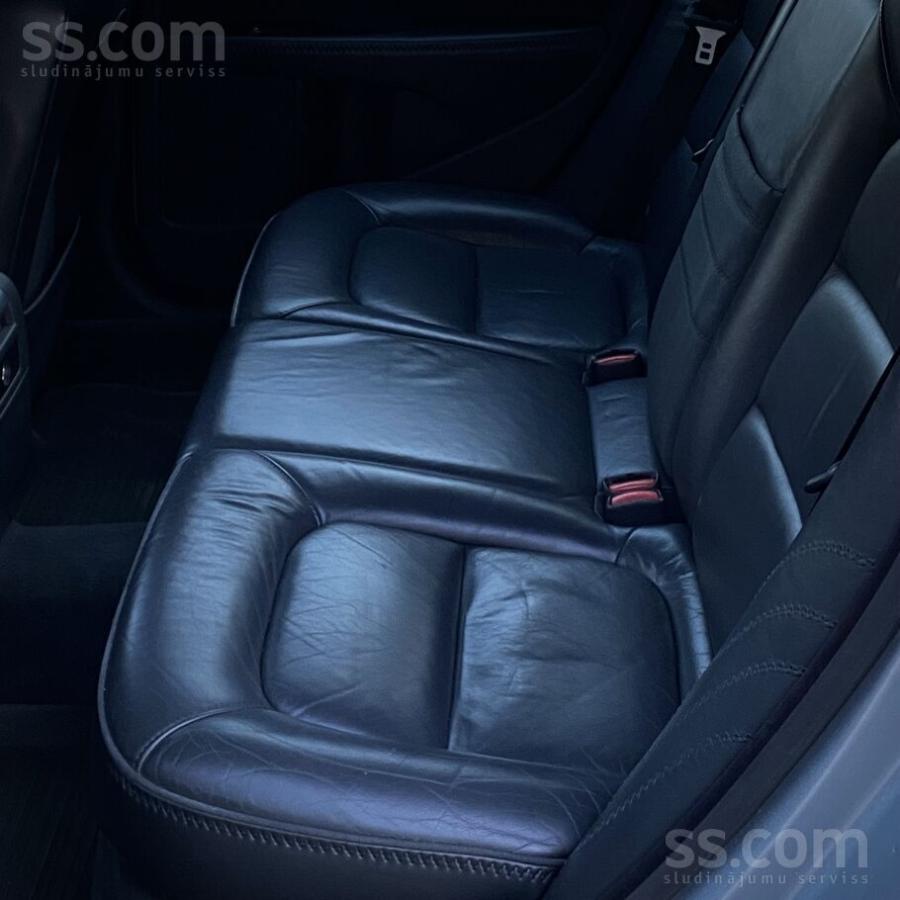 Pelēks Volvo V70 2008 Jelgava, ar dzinēja tilpumu 2.40 L un nobraukumu 353 tūkst. km par 4350 €, foto 18 vietnē AUTOMOTO.COM.LV