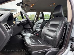Pelēks Volvo V70 2008 Rapla, ar dzinēja tilpumu 2.40 L un nobraukumu 0 tūkst. km par 3800 €, foto 12 vietnē AUTOMOTO.COM.LV