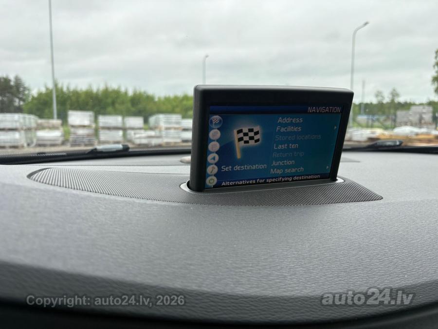Pelēks Volvo V70 2008 Rapla, ar dzinēja tilpumu 2.40 L un nobraukumu 0 tūkst. km par 3800 €, foto 18 vietnē AUTOMOTO.COM.LV