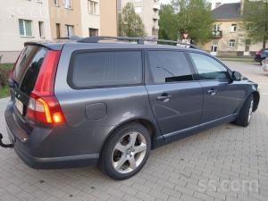 Pelēks Volvo V70 2008 Jelgava, ar dzinēja tilpumu 2.00 L un nobraukumu 327 tūkst. km par 3140 €, foto 5 vietnē AUTOMOTO.COM.LV