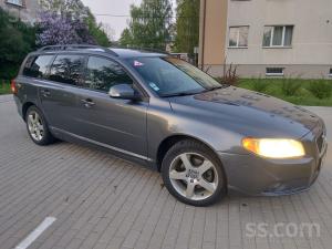 Pelēks Volvo V70 2008 Jelgava, ar dzinēja tilpumu 2.00 L un nobraukumu 327 tūkst. km par 3140 €, foto 6 vietnē AUTOMOTO.COM.LV