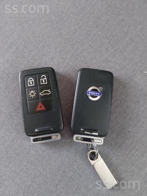 Pelēks Volvo V70 2008 Jelgava, ar dzinēja tilpumu 2.00 L un nobraukumu 327 tūkst. km par 3140 €, foto 8 vietnē AUTOMOTO.COM.LV