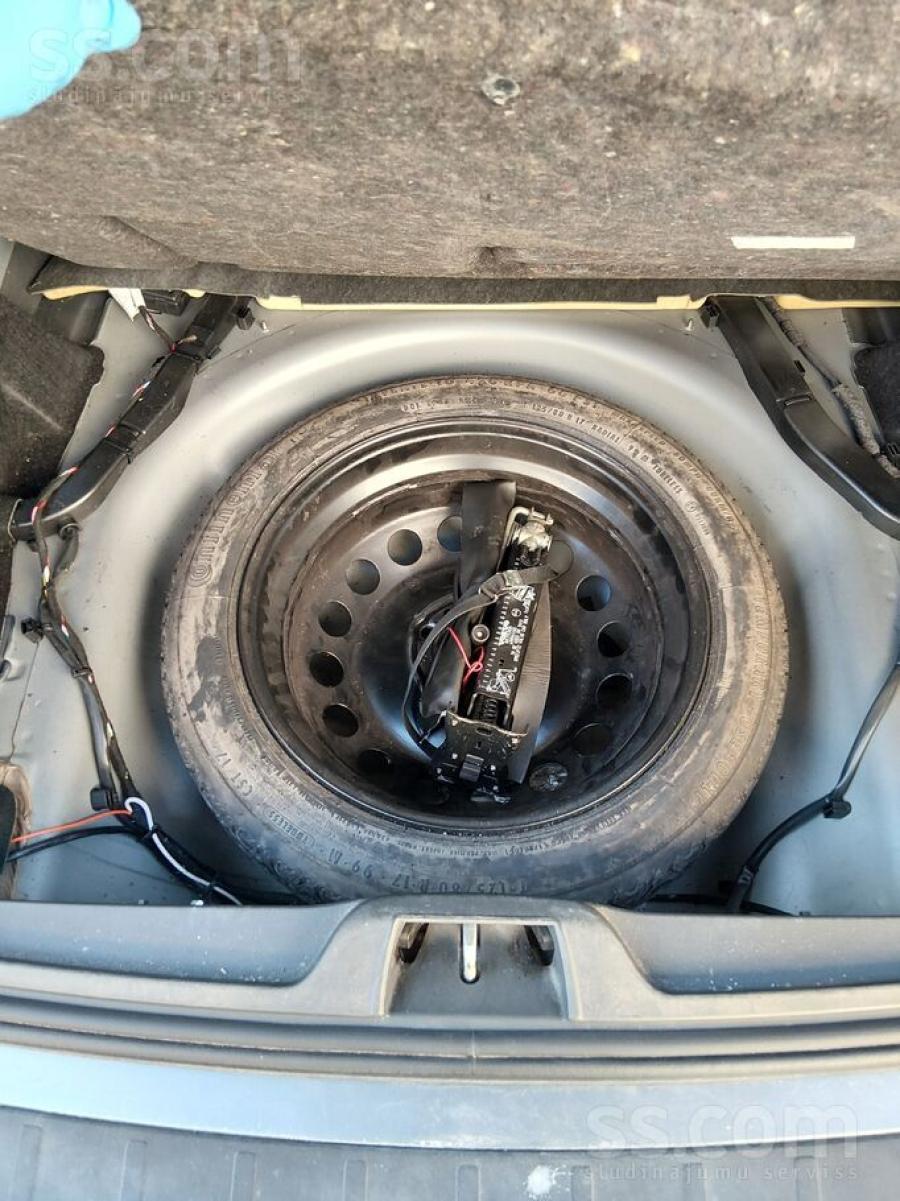 Pelēks Volvo V70 2008 Jelgava, ar dzinēja tilpumu 2.00 L un nobraukumu 327 tūkst. km par 3140 €, foto 21 vietnē AUTOMOTO.COM.LV