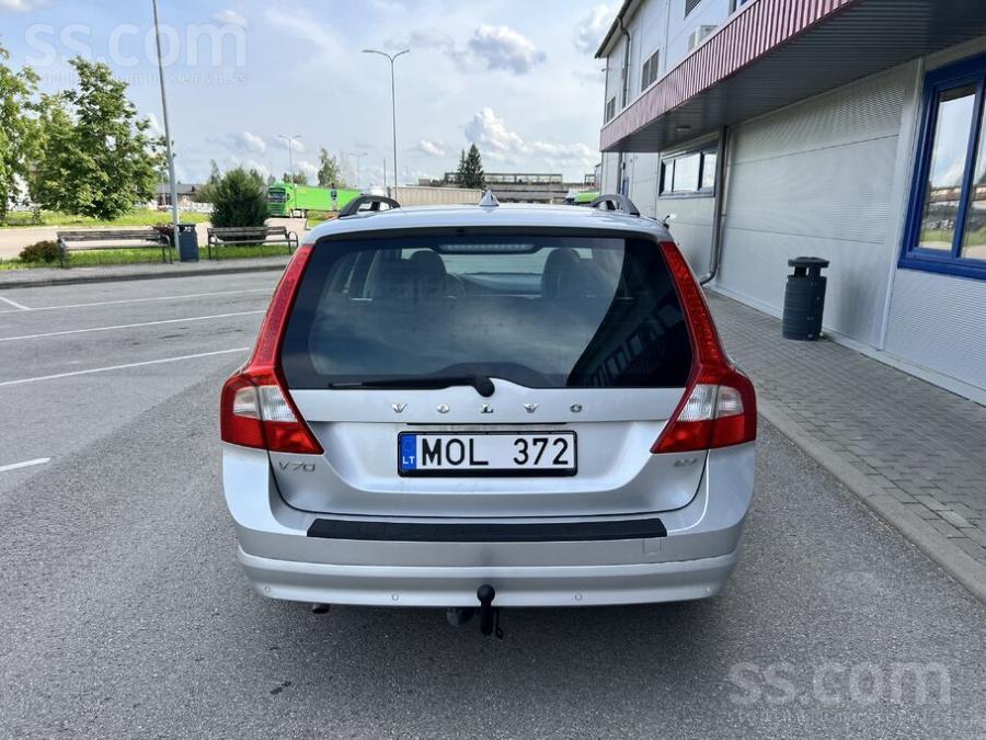 Pelēks Volvo V70 2008 Rēzekne, ar dzinēja tilpumu 2.00 L un nobraukumu 0 tūkst. km par 2450 €, foto 7 vietnē AUTOMOTO.COM.LV