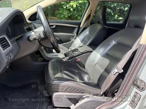 Grey Volvo V70 2008 in Rapla, with an engine capacity of 2.40 L and mileage of 0 thousand km for 3700 €, photo 6 on AUTOMOTO.COM.LV