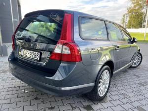 Grey Volvo V70 2008 in Jekabpils, with an engine capacity of 2.40 L and mileage of 312 thousand km for 5890 €, photo 3 on AUTOMOTO.COM.LV