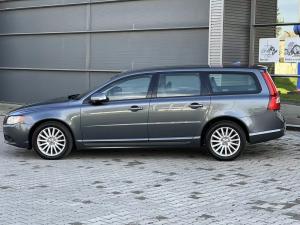 Grey Volvo V70 2008 in Jekabpils, with an engine capacity of 2.40 L and mileage of 312 thousand km for 5890 €, photo 10 on AUTOMOTO.COM.LV