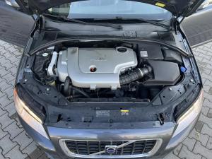 Grey Volvo V70 2008 in Jekabpils, with an engine capacity of 2.40 L and mileage of 312 thousand km for 5890 €, photo 14 on AUTOMOTO.COM.LV