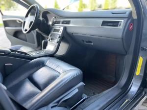 Grey Volvo V70 2008 in Jekabpils, with an engine capacity of 2.40 L and mileage of 312 thousand km for 5890 €, photo 15 on AUTOMOTO.COM.LV