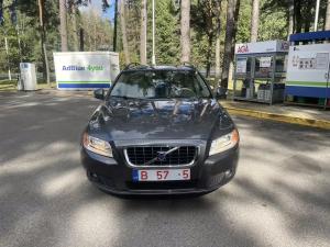 Grey Volvo V70 2008 in Riga, with an engine capacity of 2.40 L and mileage of 236 thousand km for 2000 €, photo 4 on AUTOMOTO.COM.LV