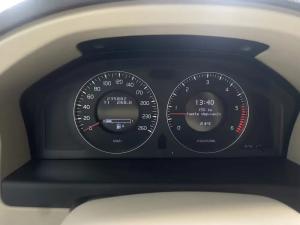 Grey Volvo V70 2008 in Riga, with an engine capacity of 2.40 L and mileage of 236 thousand km for 2000 €, photo 16 on AUTOMOTO.COM.LV