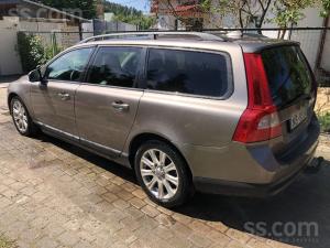 Pelēks Volvo V70 2008 Rīga, ar dzinēja tilpumu 2.00 L un nobraukumu 273 tūkst. km par 3500 €, foto 4 vietnē AUTOMOTO.COM.LV