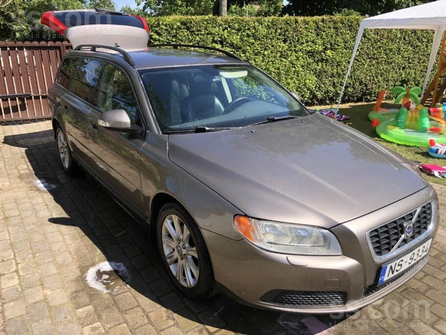 Pelēks Volvo V70 2008 Rīga, ar dzinēja tilpumu 2.00 L un nobraukumu 273 tūkst. km par 3500 €, foto 7 vietnē AUTOMOTO.COM.LV
