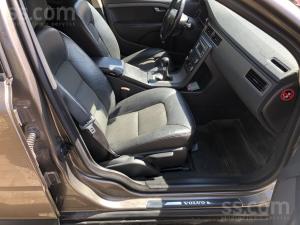 Pelēks Volvo V70 2008 Rīga, ar dzinēja tilpumu 2.00 L un nobraukumu 273 tūkst. km par 3500 €, foto 11 vietnē AUTOMOTO.COM.LV