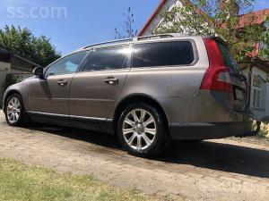Pelēks Volvo V70 2008 Rīga, ar dzinēja tilpumu 2.00 L un nobraukumu 273 tūkst. km par 3500 €, foto 19 vietnē AUTOMOTO.COM.LV