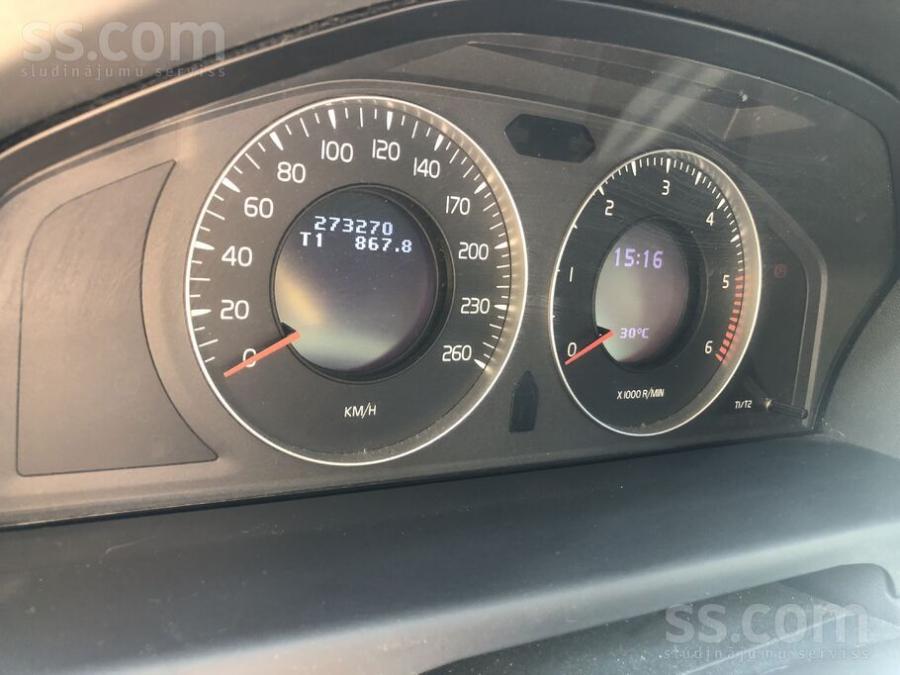 Pelēks Volvo V70 2008 Rīga, ar dzinēja tilpumu 2.00 L un nobraukumu 273 tūkst. km par 3500 €, foto 21 vietnē AUTOMOTO.COM.LV