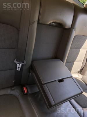 Pelēks Volvo V70 2008 Rīga, ar dzinēja tilpumu 2.00 L un nobraukumu 273 tūkst. km par 3500 €, foto 22 vietnē AUTOMOTO.COM.LV