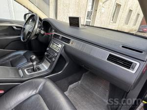 Серый Вольво В70 2008 в Даугавпилс, объемом двигателя 2.00 л и пробегом 0 тыс. км за 3590 €, фото 12 на AUTOMOTO.COM.LV