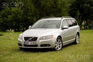 Pelēks Volvo V70 2008 Rēzekne, ar dzinēja tilpumu 2.40 L un nobraukumu 277 tūkst. km par 3500 €, foto  vietnē AUTOMOTO.COM.LV