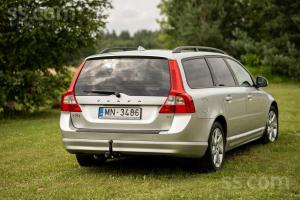 Pelēks Volvo V70 2008 Rēzekne, ar dzinēja tilpumu 2.40 L un nobraukumu 277 tūkst. km par 3500 €, foto 5 vietnē AUTOMOTO.COM.LV