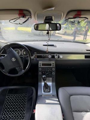 Grey Volvo V70 2008 in Vilnius, with an engine capacity of 2.40 L and mileage of 312 thousand km for 4000 €, photo 8 on AUTOMOTO.COM.LV