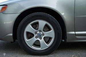 Pelēks Volvo V70 2008 Viļņa, ar dzinēja tilpumu 2.40 L un nobraukumu 476 tūkst. km par 2800 €, foto 6 vietnē AUTOMOTO.COM.LV