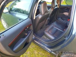 Grey Volvo V70 2008 in Riga, with an engine capacity of 2.00 L and mileage of 325 thousand km for 3000 €, photo 7 on AUTOMOTO.COM.LV