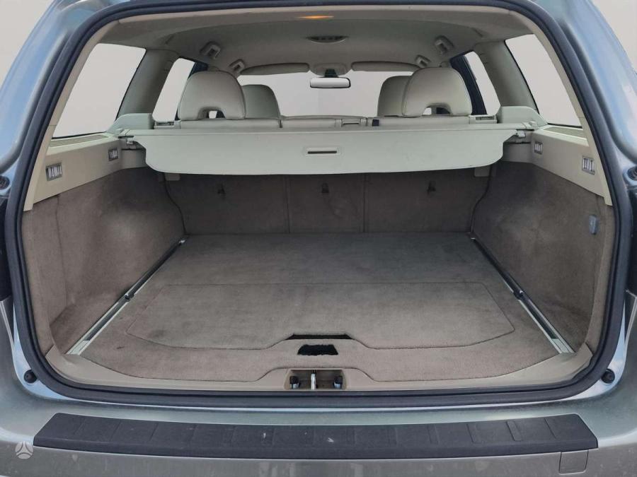 Pelēks Volvo V70 2008 Viļņa, ar dzinēja tilpumu 2.40 L un nobraukumu 391 tūkst. km par 3999 €, foto 11 vietnē AUTOMOTO.COM.LV