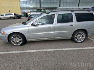 Серый Вольво В70 2008 в Талси, объемом двигателя 2.40 л и пробегом 360 тыс. км за 1100 €, фото 4 на AUTOMOTO.COM.LV