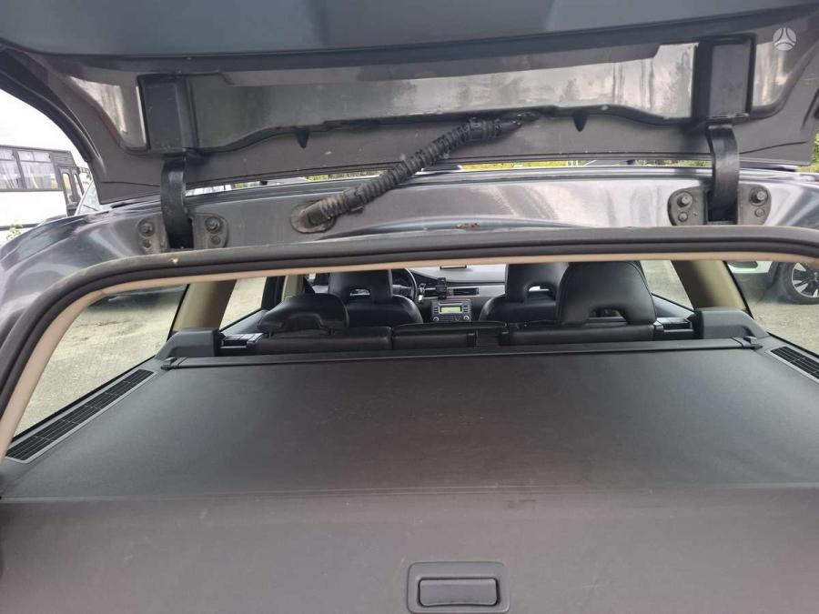 Grey Volvo V70 2008 in Alytus, with an engine capacity of 2.40 L and mileage of 350 thousand km for 2700 €, photo 14 on AUTOMOTO.COM.LV