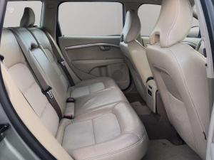 Pelēks Volvo V70 2008 Viļņa, ar dzinēja tilpumu 2.40 L un nobraukumu 391 tūkst. km par 3999 €, foto 10 vietnē AUTOMOTO.COM.LV