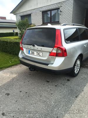 Grey Volvo V70 2008 in Parnu, with an engine capacity of 2.40 L and mileage of 357 thousand km for 3900 €, photo 6 on AUTOMOTO.COM.LV