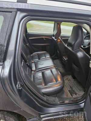 Grey Volvo V70 2008 in Rezekne, with an engine capacity of 2.00 L and mileage of 338 thousand km for 2350 €, photo 7 on AUTOMOTO.COM.LV