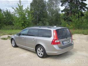 Grey Volvo V70 2009 in Riga, with an engine capacity of 2.00 L and mileage of 0 thousand km for 3090 €, photo 6 on AUTOMOTO.COM.LV